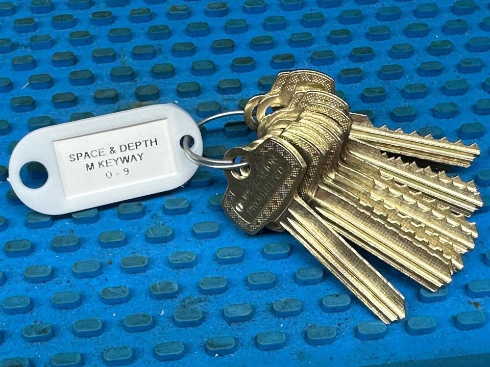 1 Best Interchangeable Core A2 Space & Depth Keys 7 Cut | eBay