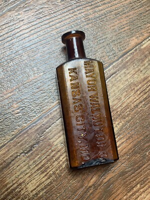 MAYOR WALNUT OIL CO Amber Bottle | eBay