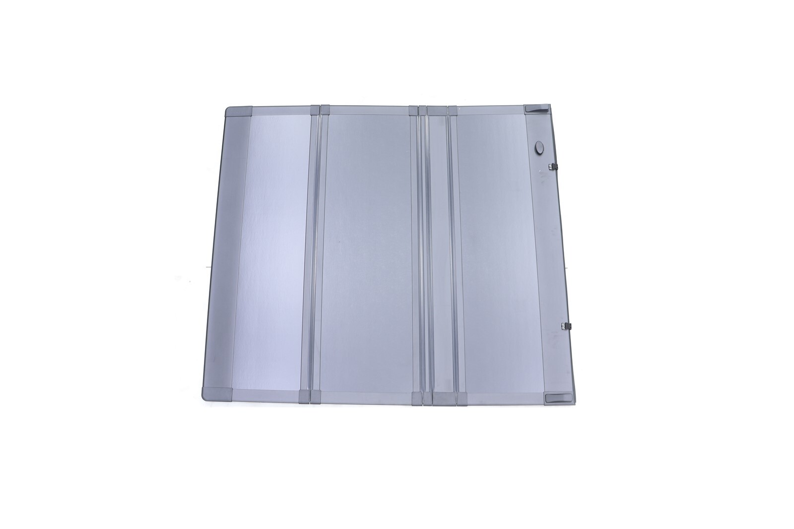 NEW GM 5'8" Bed Hard Tri-Fold Tonneau Cover 84679033 Silverado Sierra ...