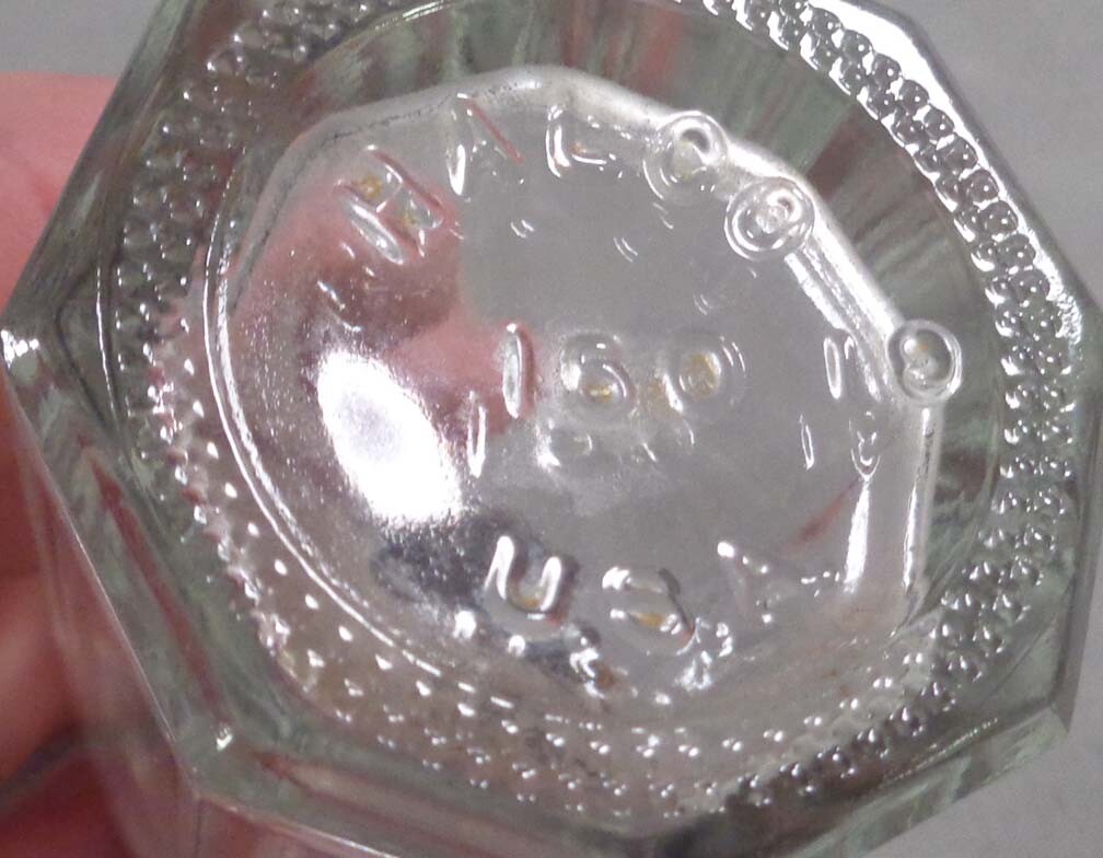 Halco 150-19 USA Clear Glass Salt and Pepper Shaker Set Stainless Steel ...