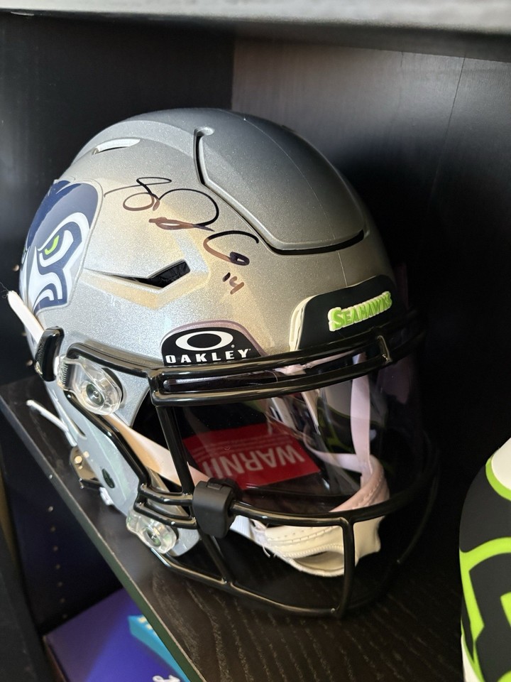 Sam Darnold Seattle Seahawks Signed Helmet Beckett (BAS) Speed Flex ...