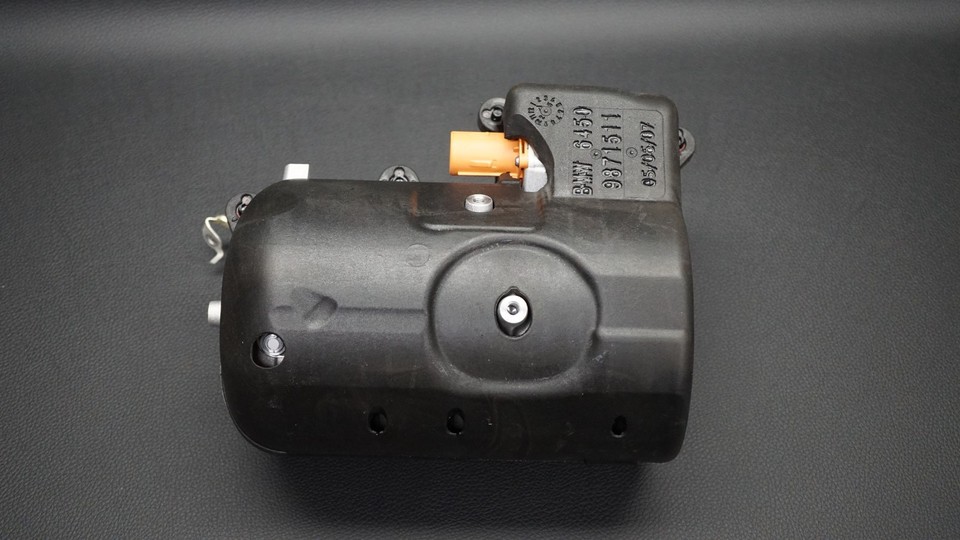 OEM BMW G60 G70 i3 i4 iX G26 U11 G08 ELECTRIC AC COMPRESSOR 5B31E59 ...