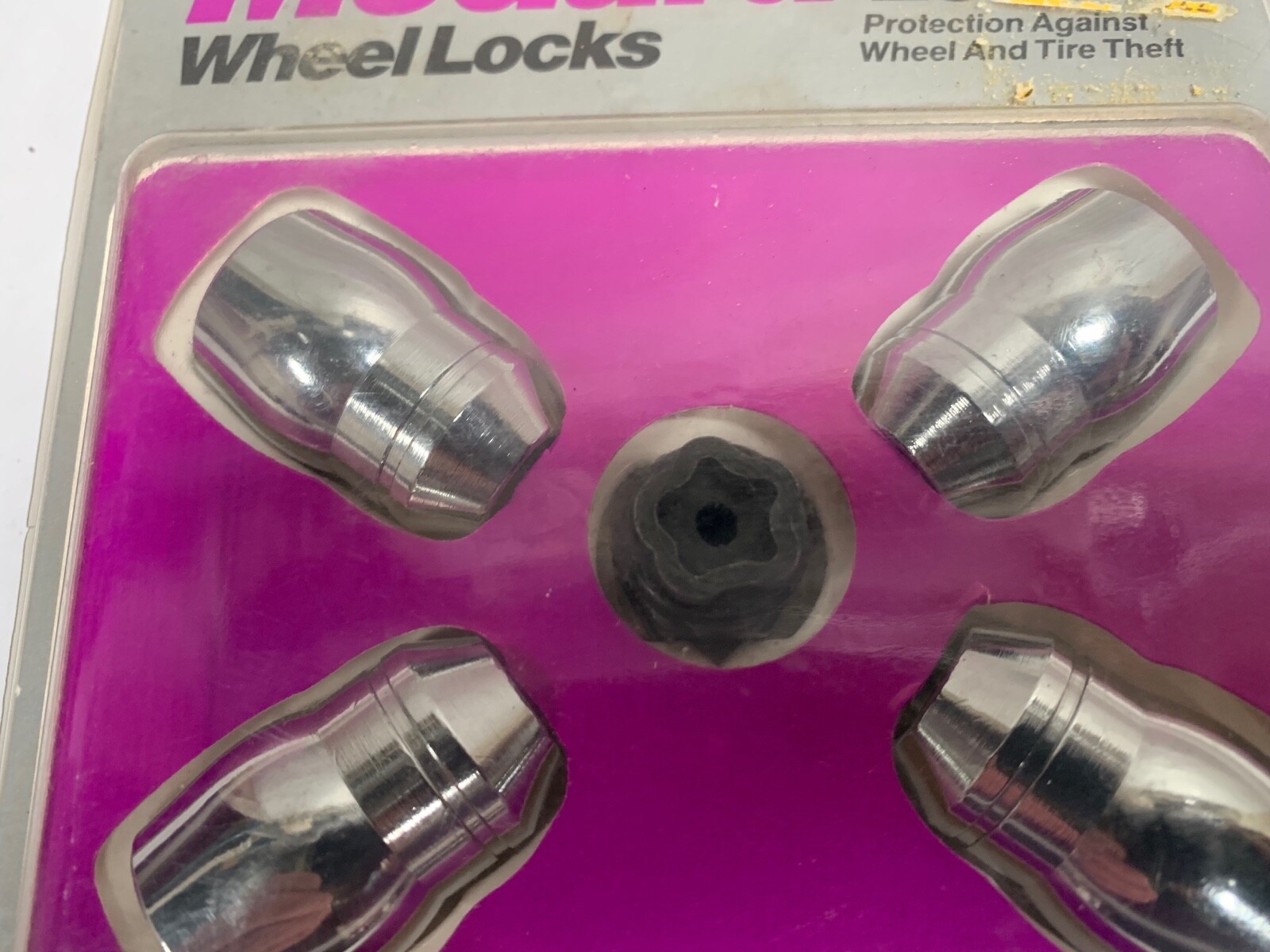 SEALED Vintage McGard 24137 Chrome Wheel Locks Set & Key USA (A6) | eBay