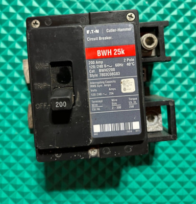 Circuit Breakers - Bwh 25K