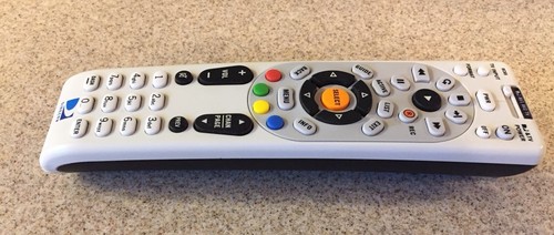 DIRECTV Universal Remote Control RC64 RC65 RC66 Use For VRC DVD Combos ...