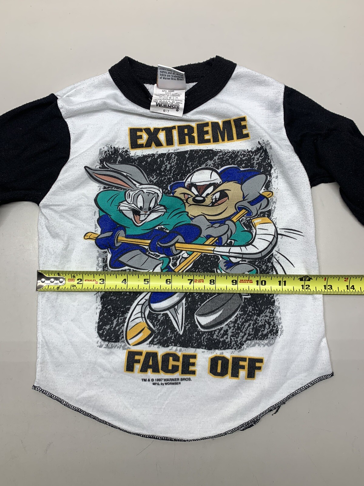 Vintage 1997 Bugs Bunny & Tazz Long Sleeve Shirt Yout… - Gem