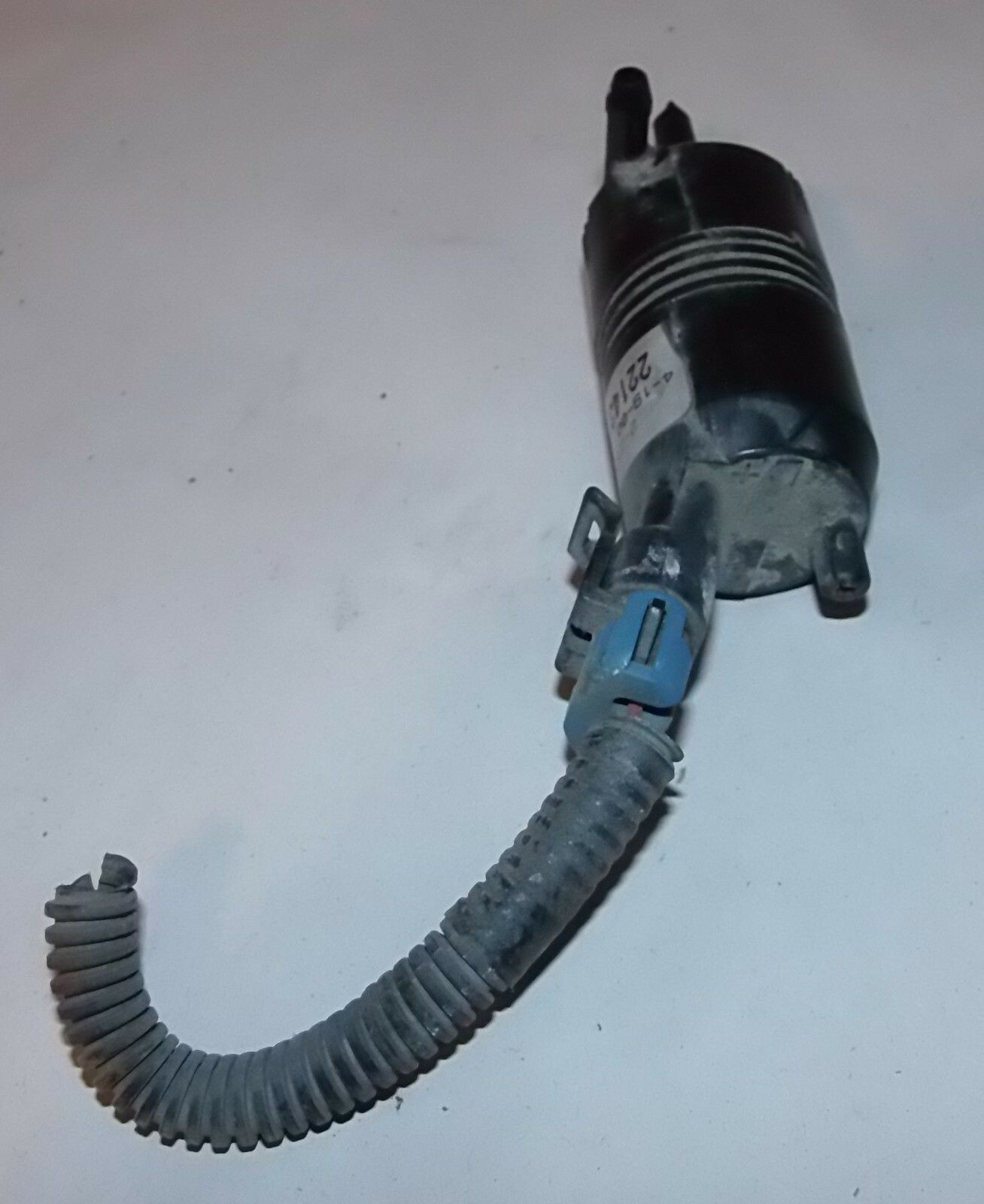 2000 GMC Yukon XL 5.3L 4WD Front Windshield Washer Fluid Pump 22143196 ...
