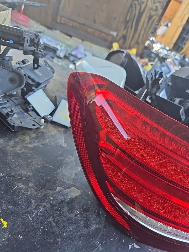 2017-2019 MERCEDES E300 W213 SEDAN REAR LEFT OUTER TAIL LIGHT TAIL LAMP ...