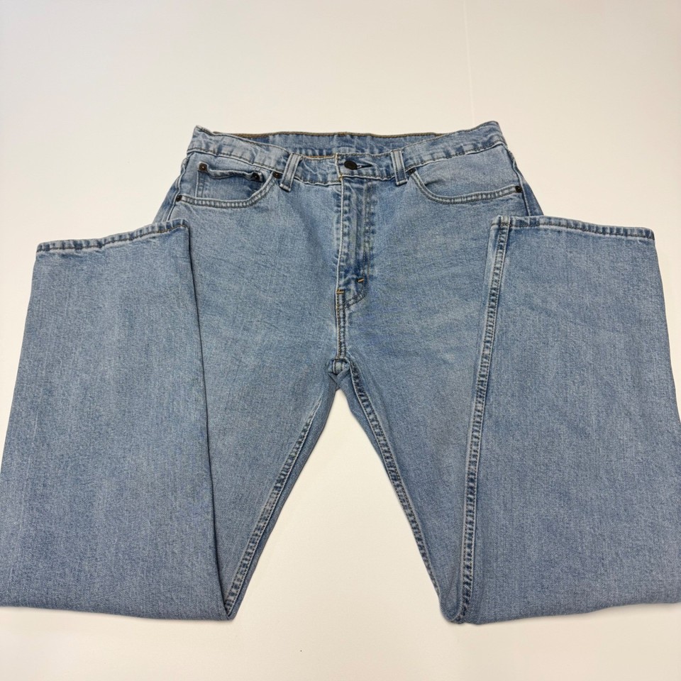 Levi's Men's Jeans 505 Light Wash Denim Zipper Fly Straight Leg Red Tab ...