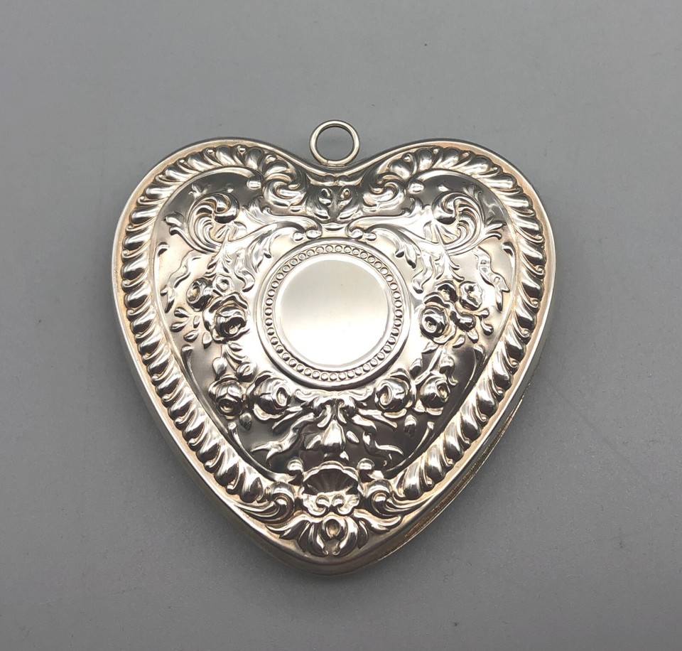 1988 Gorham Sterling Silver Repousse Victorian HEART CHRISTMAS Tree ...