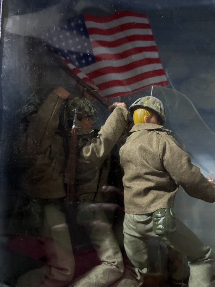 Vintage & Rare - Soldiers of the World 1/6 Scale 12" WWII US Army Iwo ...