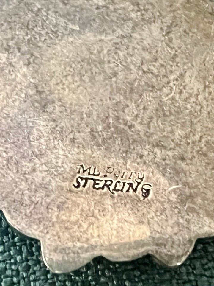 NAVAJO NATIVE AM. TURQUOISE NECKLACE W/ STERLING PENDANT TIPS SIGNED M ...