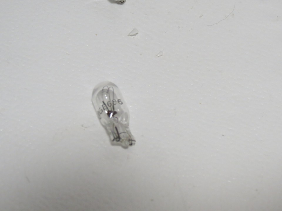 GE 656 REPLACEMENT BULBS AUTO LAMPS 24V WEDGE GENUINE 20 PIECES | eBay