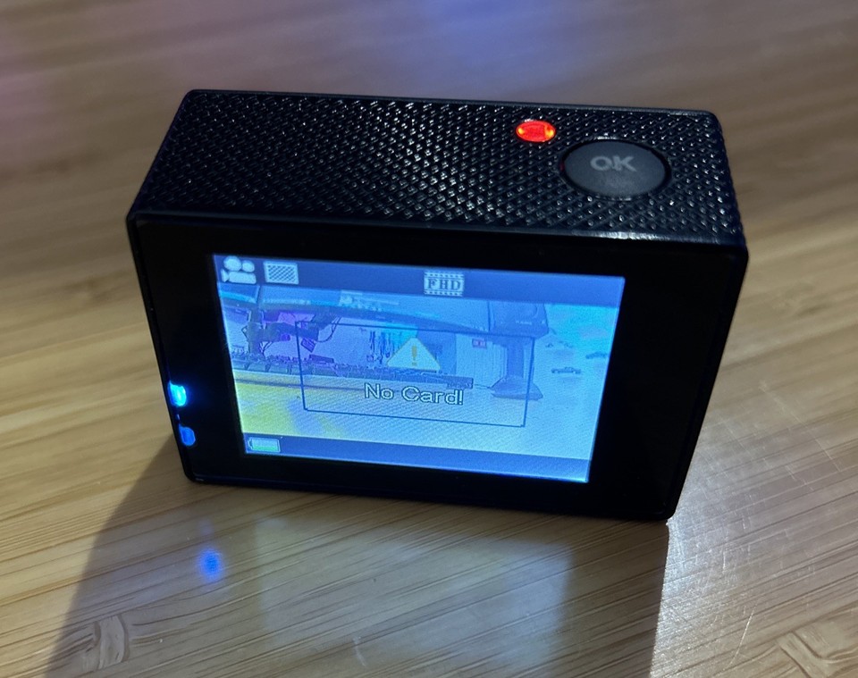 Crosstour Action Camera CT7000, 2x Batteries, Mounts, Accessories ...