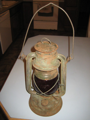 EMBURY MFG CO. RAILROAD LANTERN NO. 150 LITTLE SUPREME RED Loc Nob ...