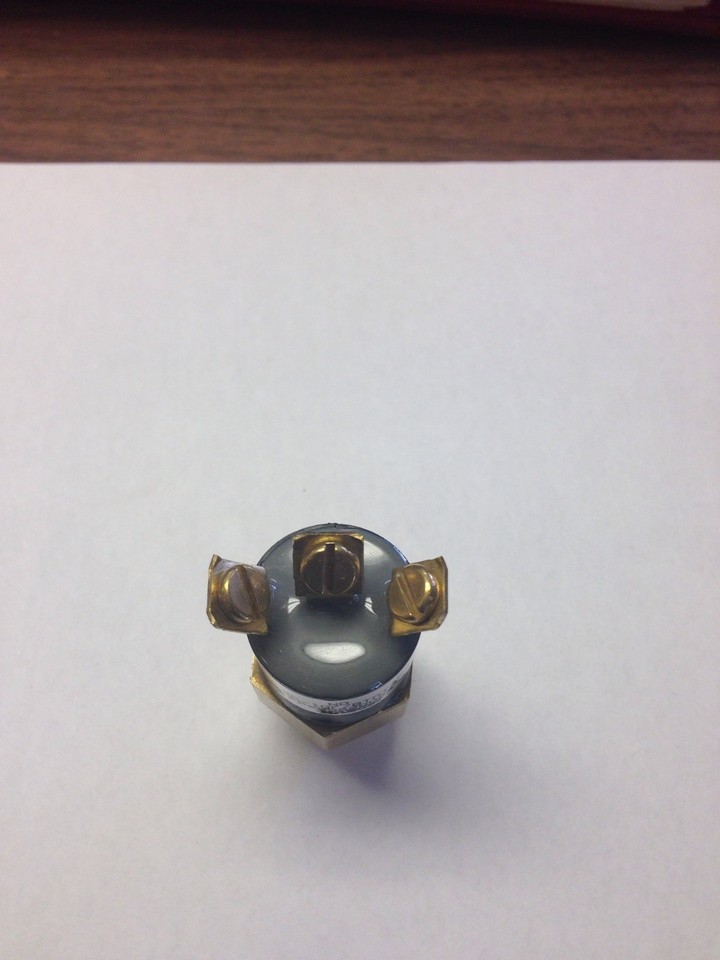 DETROIT DIESEL CATERPILLAR CUMMINS NASON 5LB OIL PRESSURE SWITCH ...