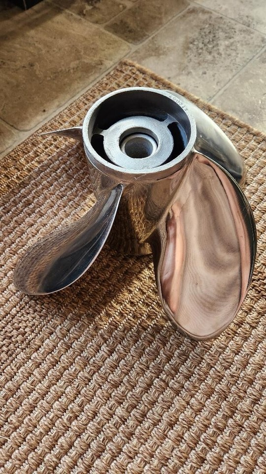 Mercury outboard 13.5 x 26 pitch high performance propeller 4 blade | eBay