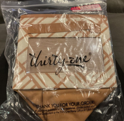 Thirty One - Your Way Rectangle in FAWN PATCHWORK - NWT | eBay