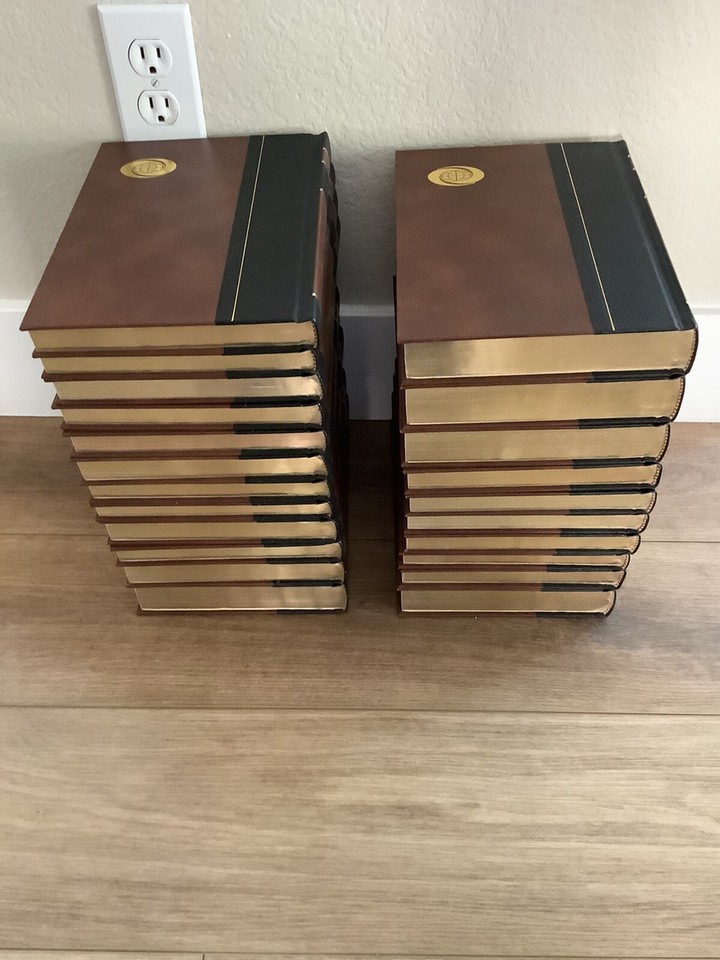 Lot of 22 The World Book Encyclopedia Set 1977 A-Z Including Index Gold ...