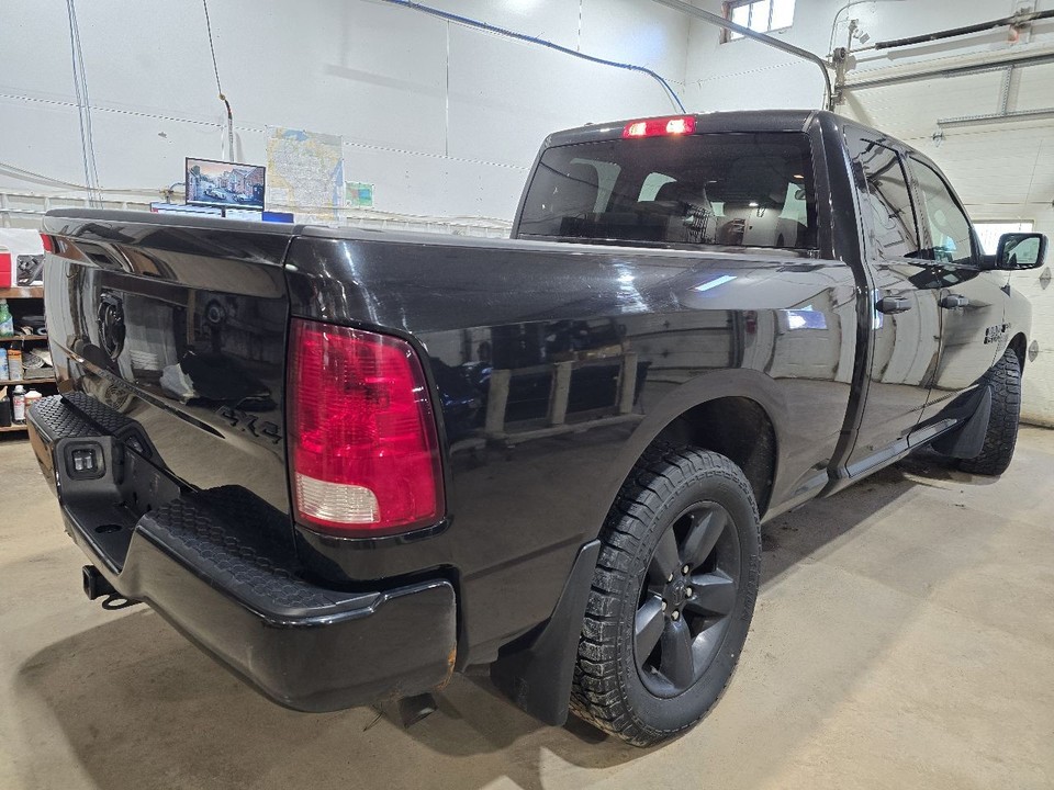 Used Rear Left Door Assembly Rear Side fits: 2018 Ram Dodge 1500 pickup ...