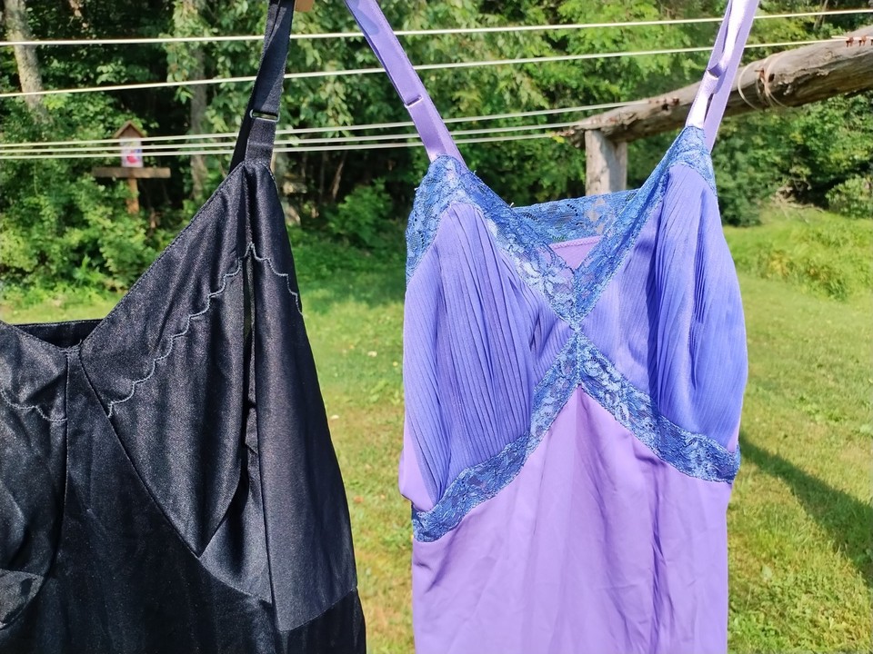 Lot of 15 Vintage 1940s to 1990s womens full slips mix sizes + Colors ...