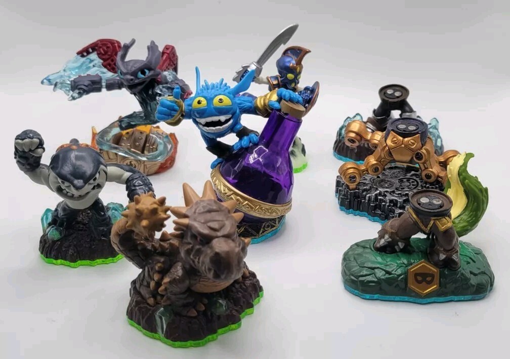Skylanders: Mixed Lot - Figures, Lot of 5(3 Bottom Parts) | eBay