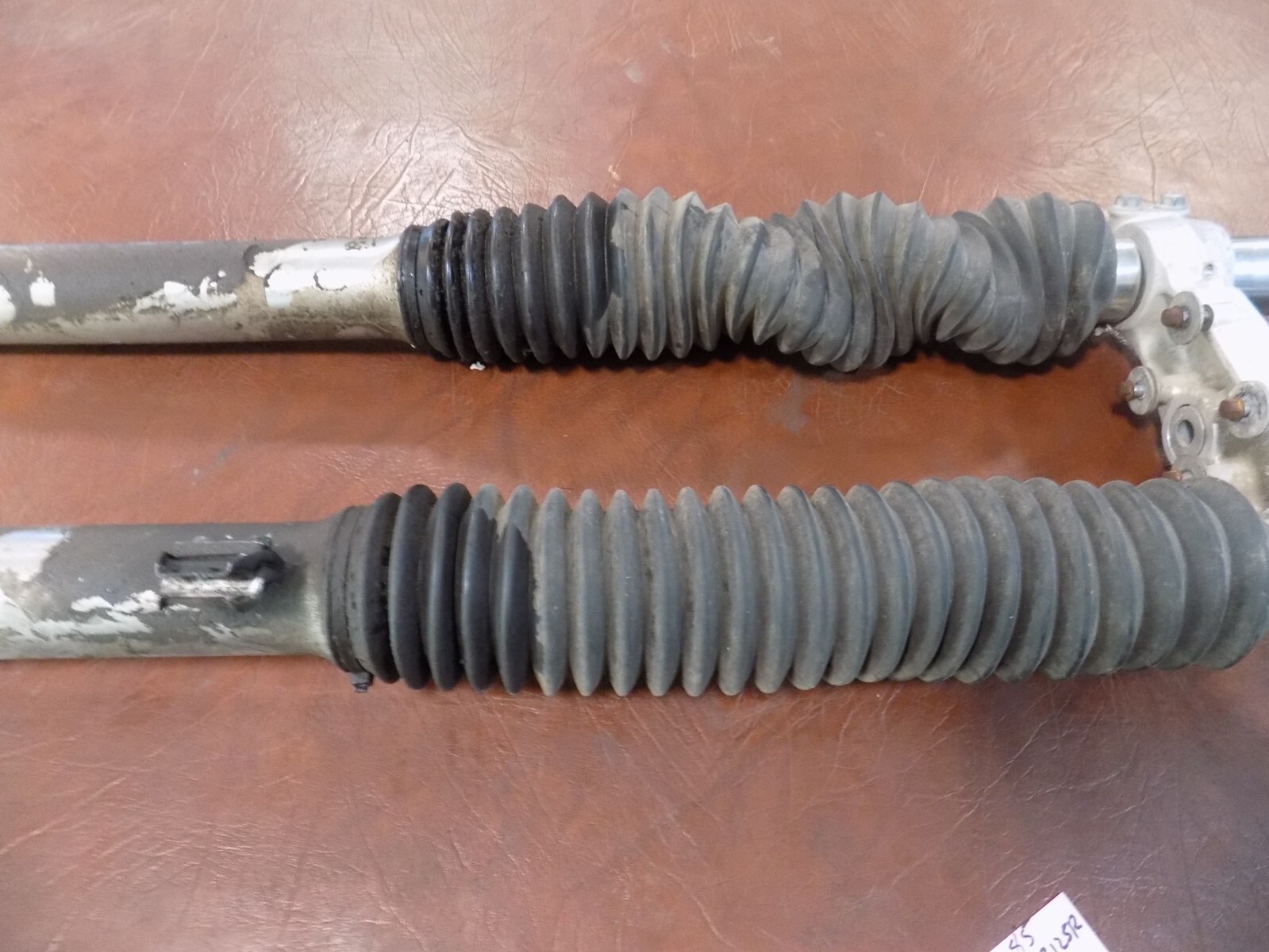 1985 Honda CR125R Right Left front Suspension Forks Shocks triple tree ...