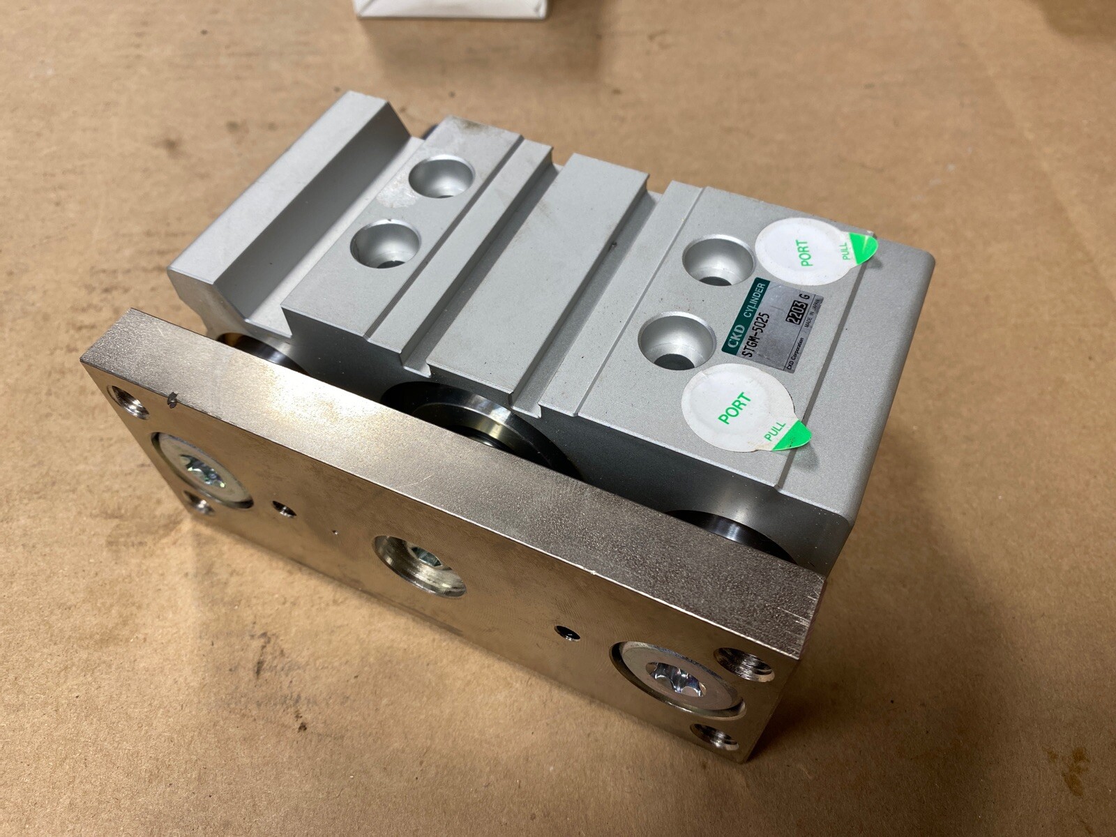 NEW CKD STGM-5025 PNEUMATIC COMPACT GUIDE SLIDE CYLINDER Fast Shipping ...