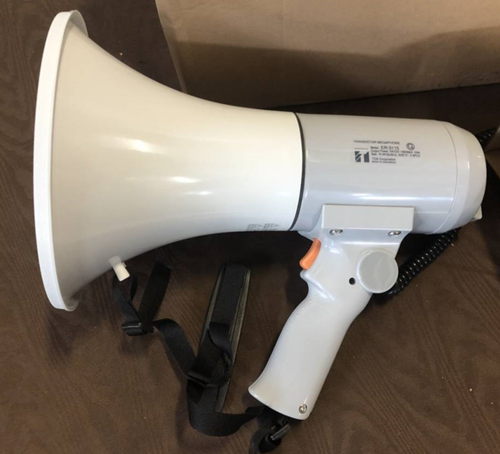 TOA shoulder megaphone with handle 15W ER-3115 Light weight high sound ...