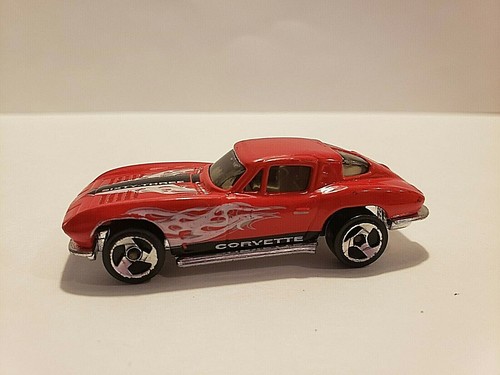 Hot Wheels Corvette Stingray 1979 Red w/ FLAMES Split Window Die Cast 1 ...
