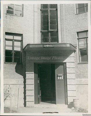1939 Photo Typical Entrance To Nyc Queensbridge Houses Project Unit ...