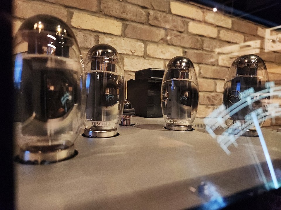 Audio Research Reference 160M mkII Monoblock Power Amplifiers - Only ...