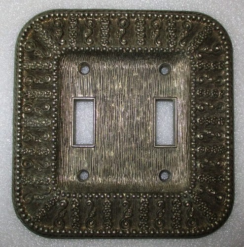 VINTAGE AMERICAN TACK & HARDWARE DOUBLE LIGHT SWITCH PLATE - HEAVY ...