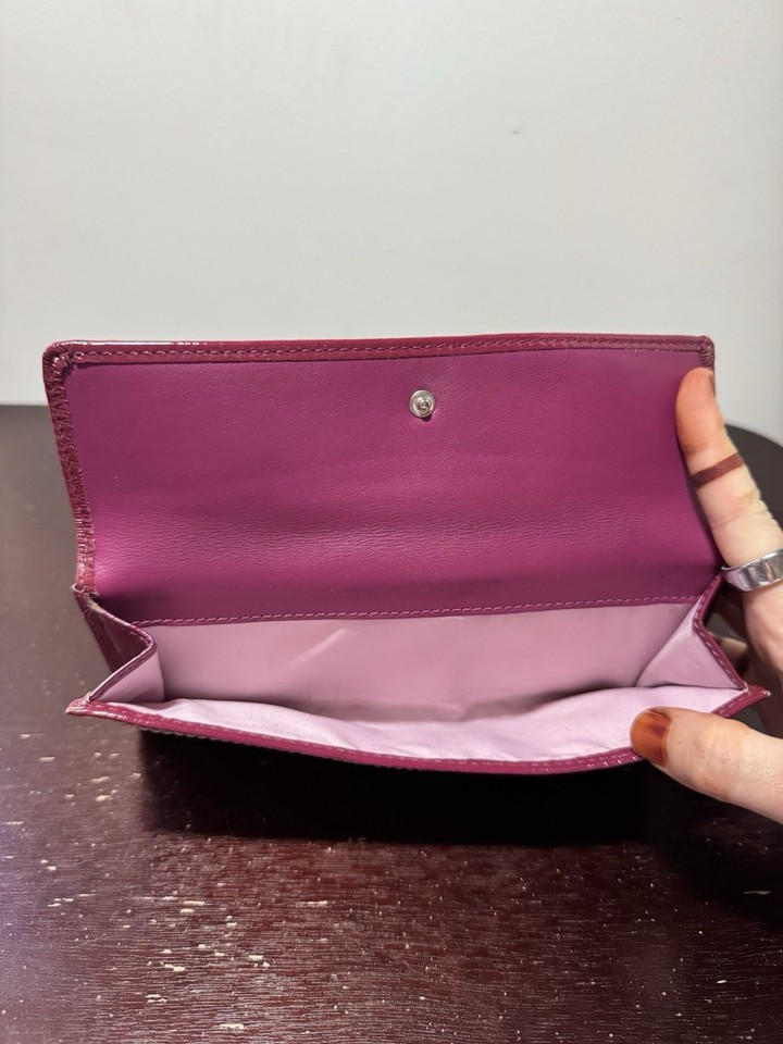 COACH Signature Jacquard Raspberry Patent Leather Turnlock Womens ...