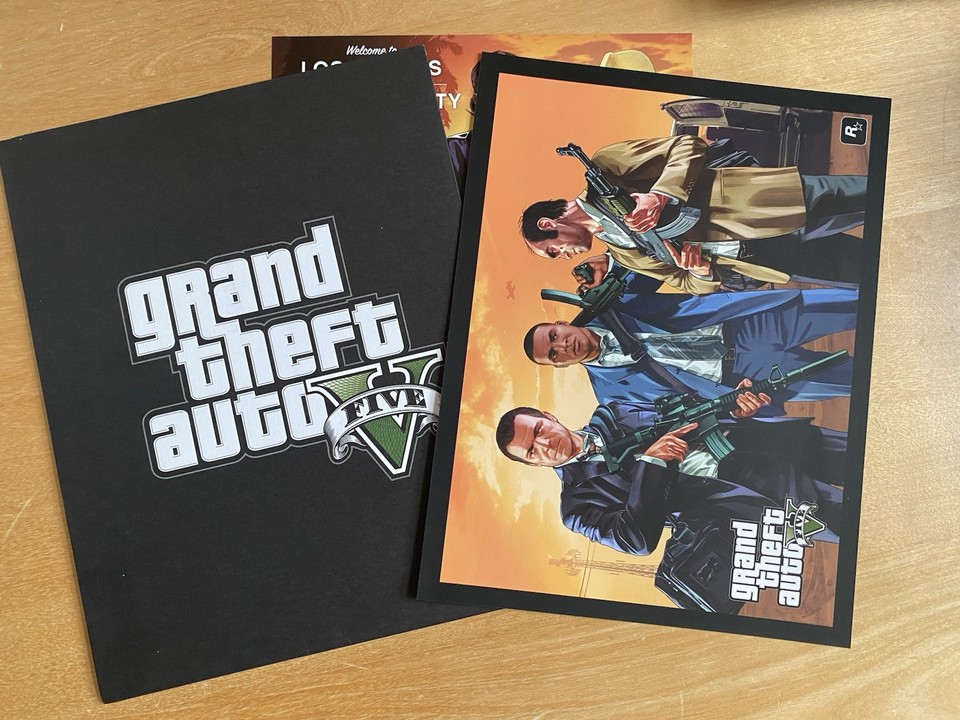 Grand Theft Auto V Limited Edition Strategy Guide Hardback Book GTA 5 ...