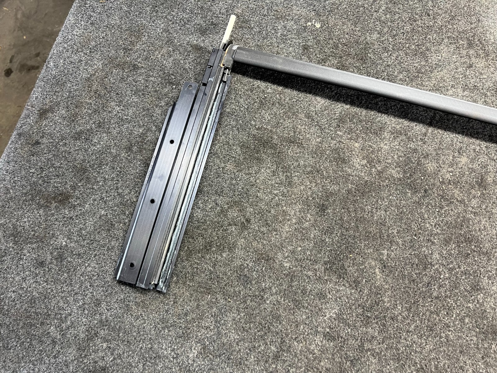 Panoramic Sunroof Rail Frame Rear Assembly Mercedes 15-20 W205 C63 C300 ...