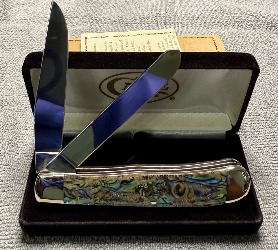 2001 Case Xx Abalone Pearl Silver Script Trapper (8254 SS) Item No ...
