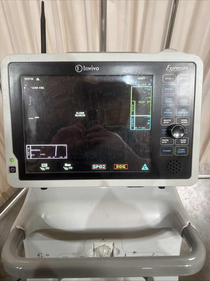 Invivo Expression 865214 MRI Vital Signs Patient Monitor SPo2 & ECG ...