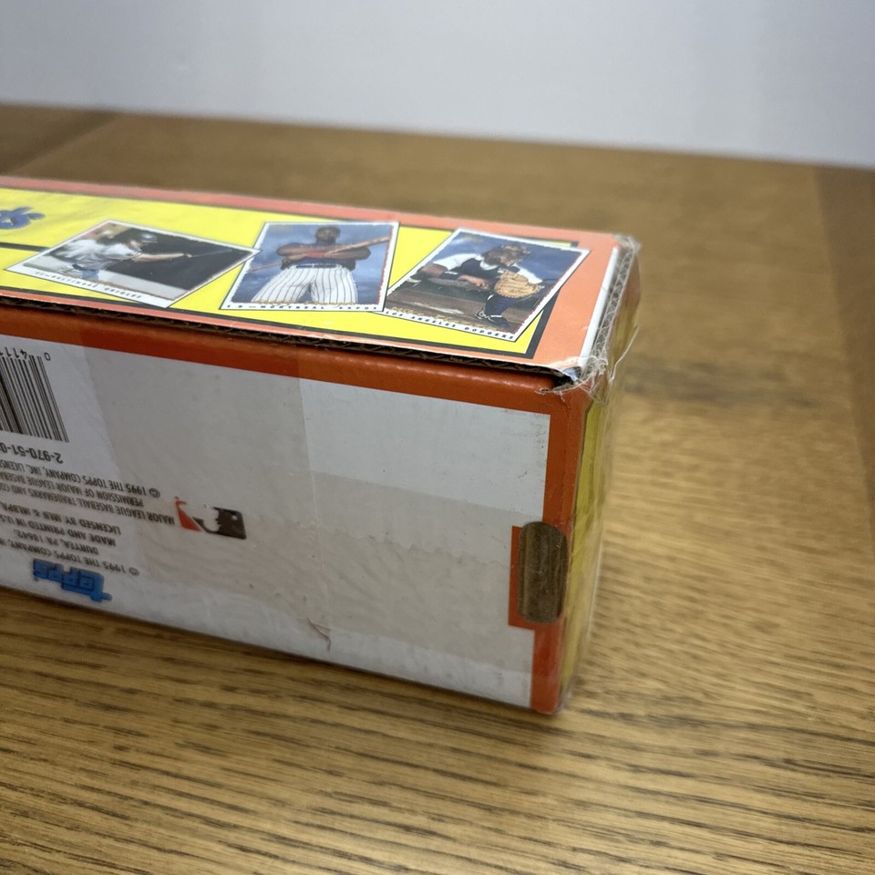 1995 Topps Complete Set 677 Baseball Trading Card FACTORY SEALED & 1993 ...