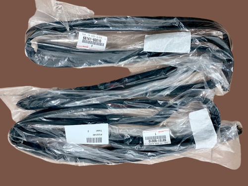 Toyota LandCruiser 80 Serie Front Doors Window Channel Bailey Rubber ...