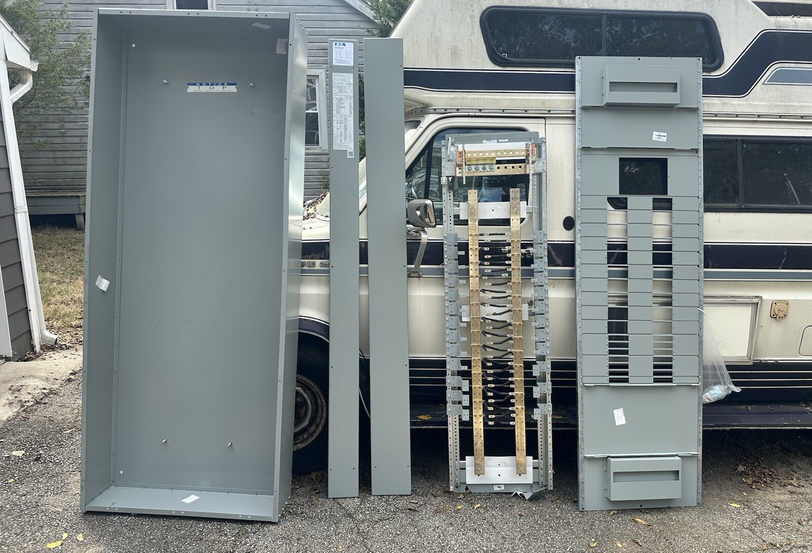 Eaton PRL4X Panelboard - 1200A/240v/1P3W MAIN BREAKER PANEL BOARD | eBay