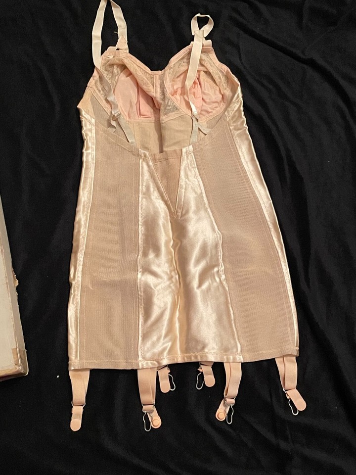 RARE NIB Vtg Satin CORSELETTE 6 Garters Open Bottom Girdle Corset Peach ...