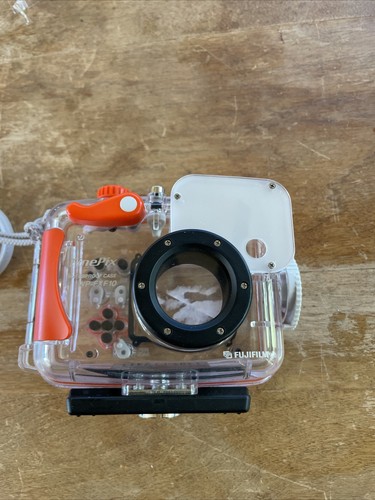 RARE! Fuji FinePix F10 Digital Camera UNDERWATER WATERPROOF CASE WP ...