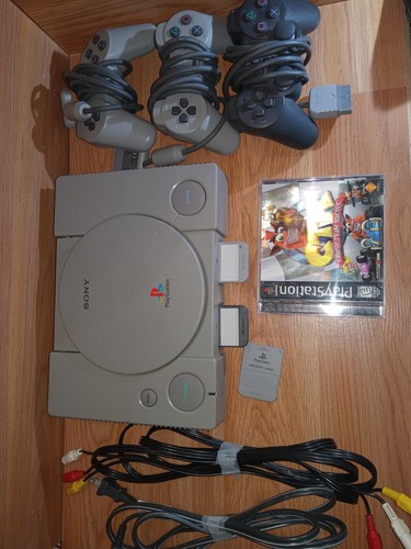 Sony PlayStation 1 PS1 Console SCPH-5501 w/ 3 Controllers 3 Memory ...