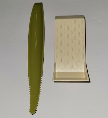 Tupperware 1277 Two Sided Mini Grater Zester & 885 Avocado Green Fruit ...
