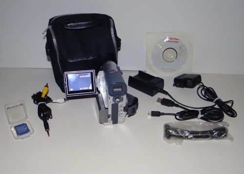 Canon (Mitsuba) DV304 Digital Handheld Video Camera 12.0MP • Full Kit ...