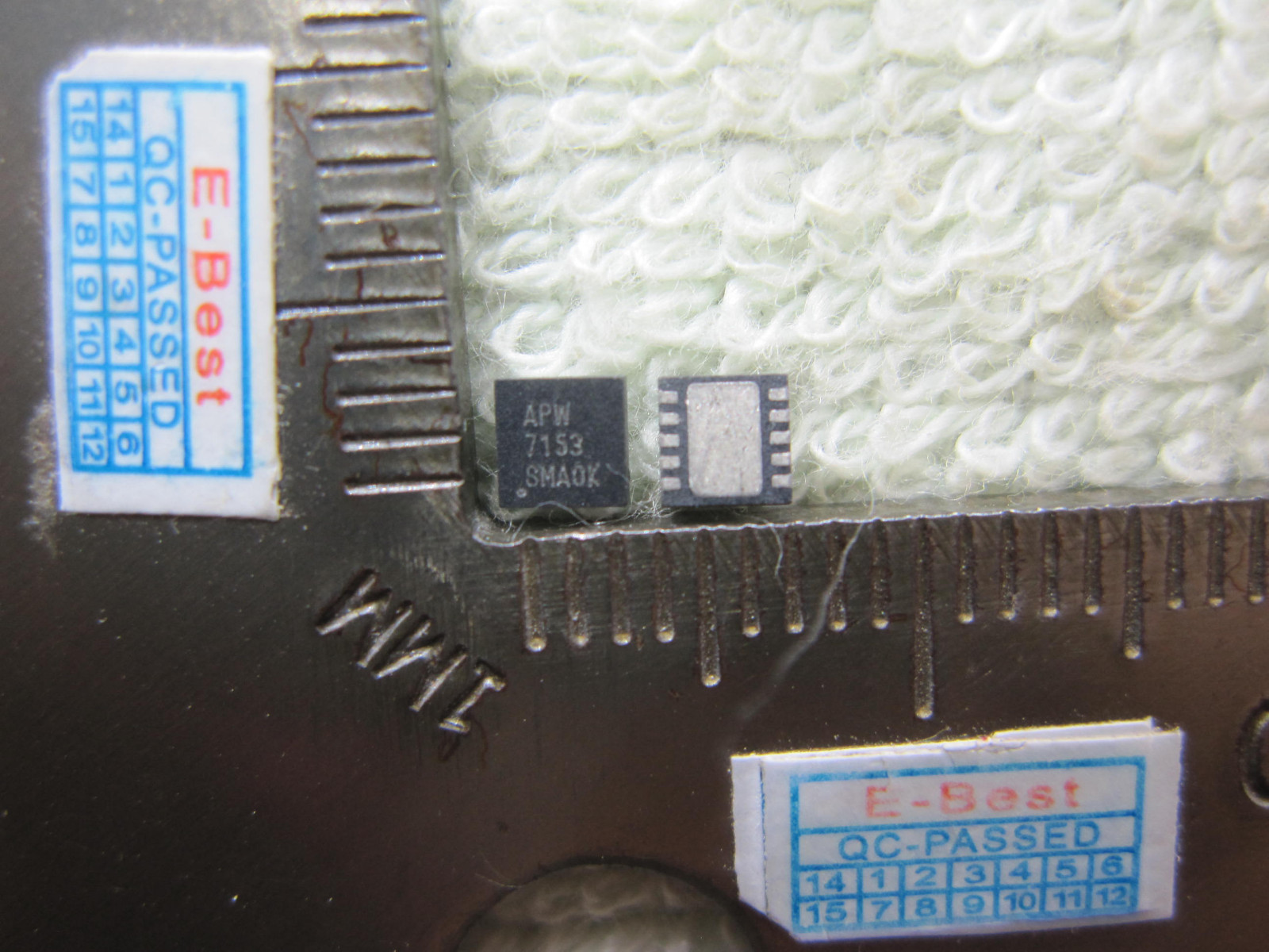 5pcs APW7153Q APW7153QB 7I53 71S3 APW 7153 APW7153 APW7153QBI-TRG ...