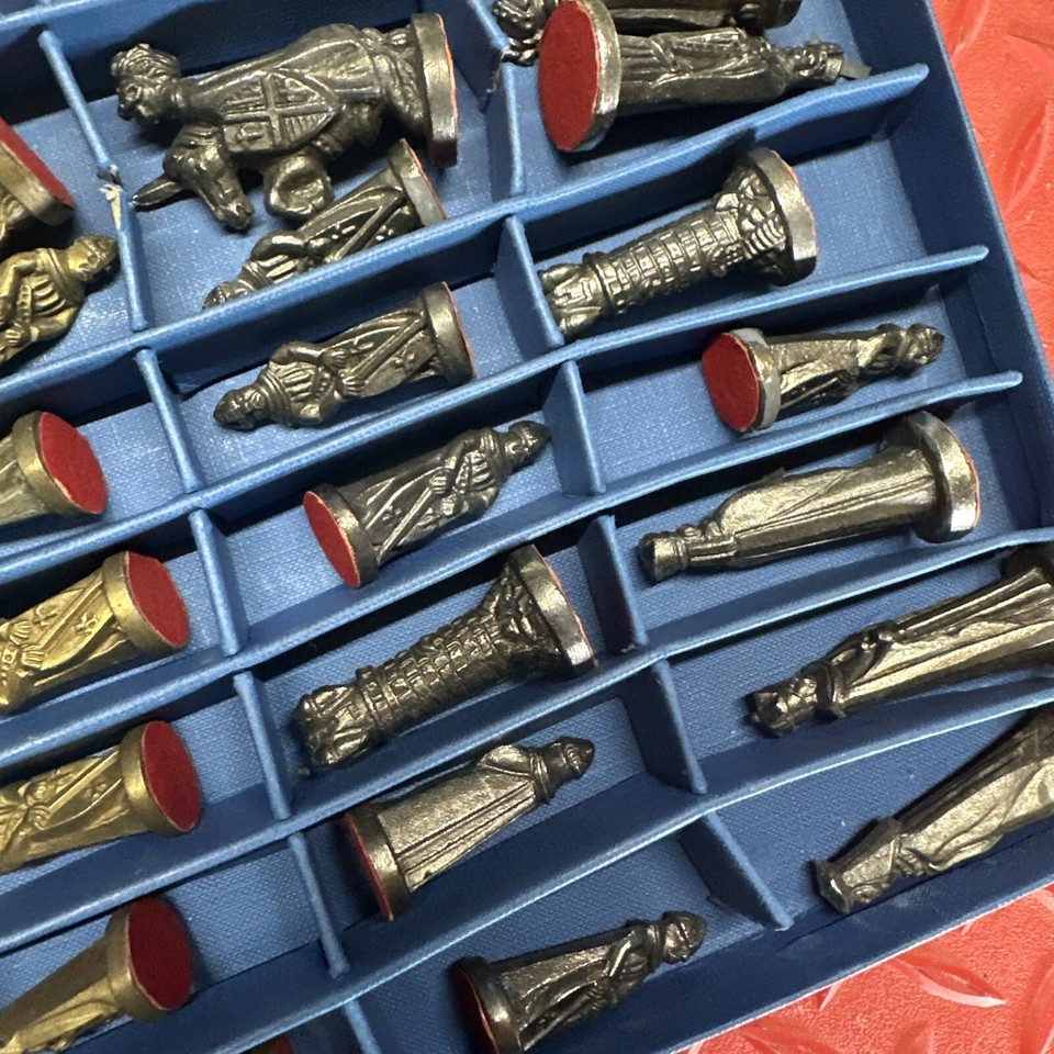 CHARLEMAGNE CRUSADES Chess Pieces Set Nickel & Bronze Firenze Italy ...