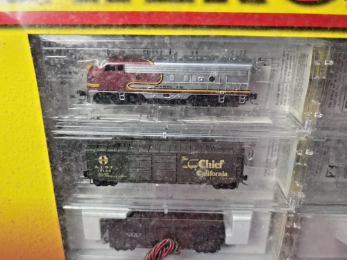 Z-Scale Micro Train Set, Flex Track & MRC Train Control JA-103 | eBay