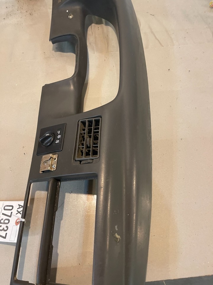 1999-2004 Ford F350 6.0L Powerstroke cluster surround dash bezel ...
